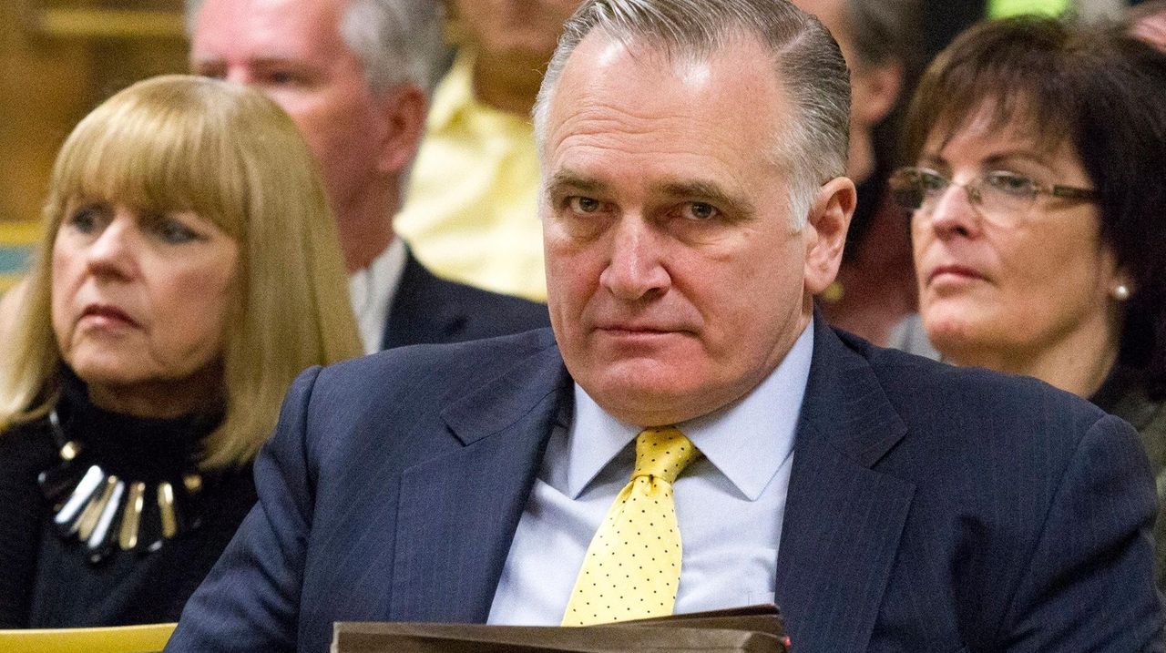 Democrats in Nassau Legislature want Oyster Bay politician, a Mangano ...