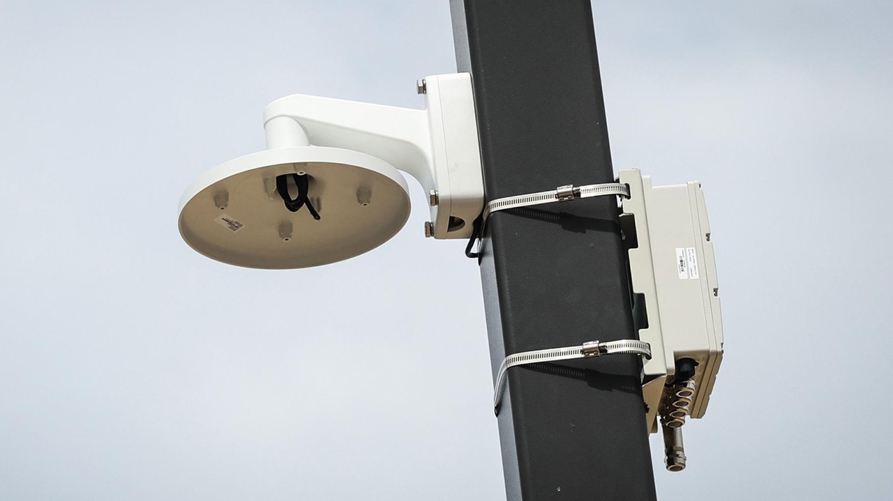 Islip rolling out security cameras at beaches, parks, marinas ahead of ...
