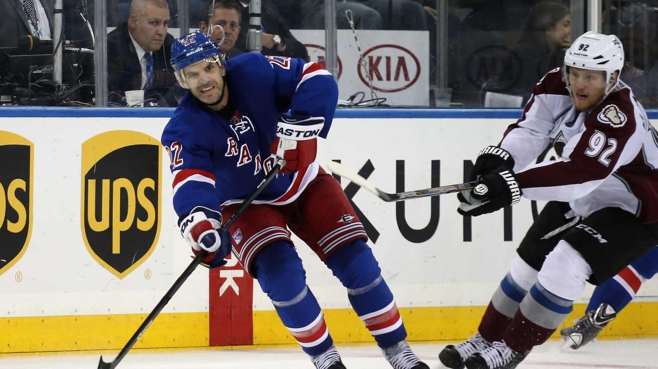 Rangers defenseman Dan Boyle is just happy to contribute to his new ...