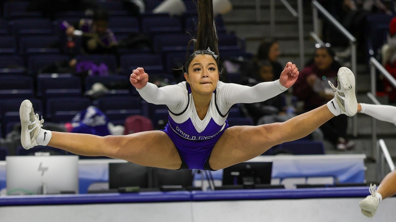Newsday Cheer Fest 2026: North Babylon - Newsday