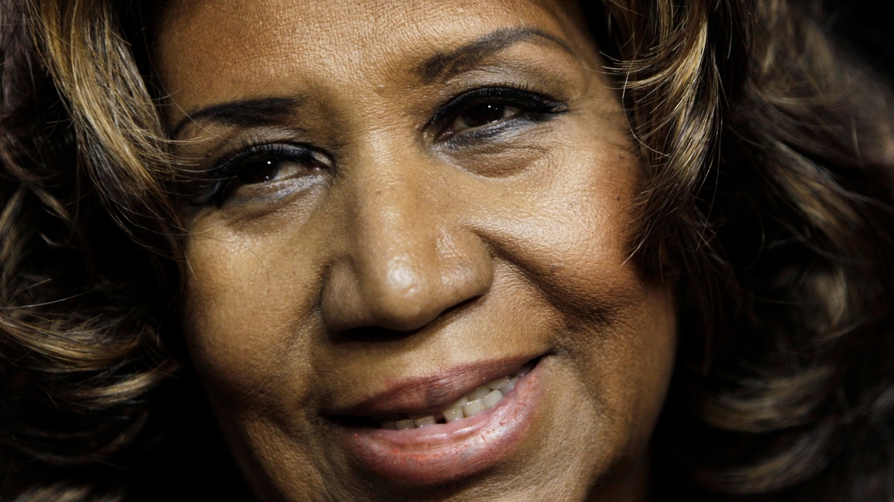 Aretha Franklin's sons battle over handwritten wills 5 years after her ...