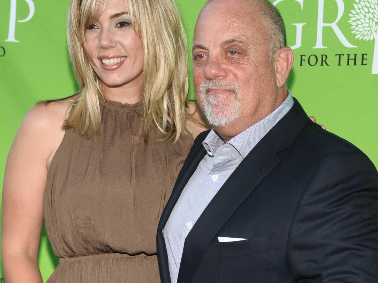 Billy Joel's girlfriend, Alexis Roderick, pregnant with couple's 1st ...