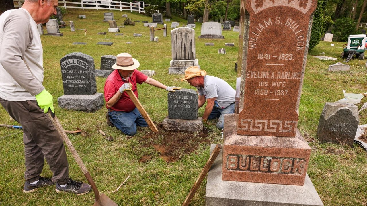 Sprucing up gravestones dating back to 1800s at Smithtown cemetery ...