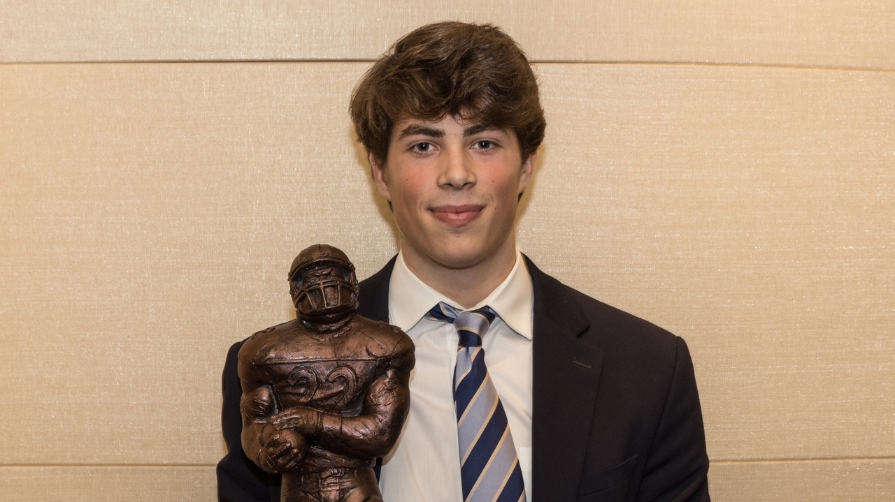 Thorp Award: Michael Berkery, Garden City's dynamic running back, named ...