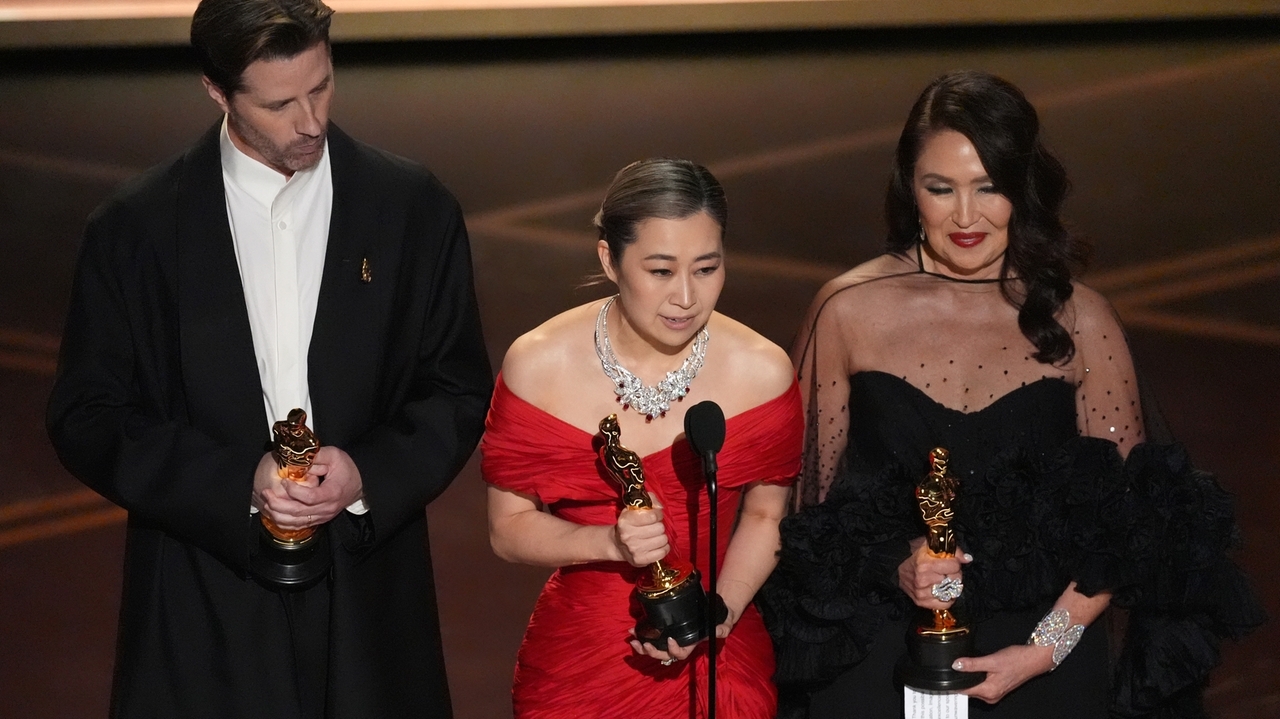 'KPop Demon Hunters' wins Oscar for best animated film - Newsday