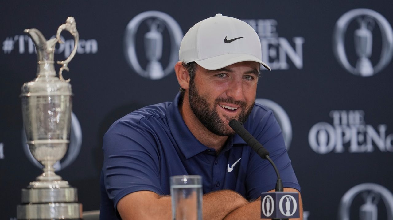 British Open champion Scottie Scheffler says comparisons to Tiger Woods 'a bit silly' - Newsday