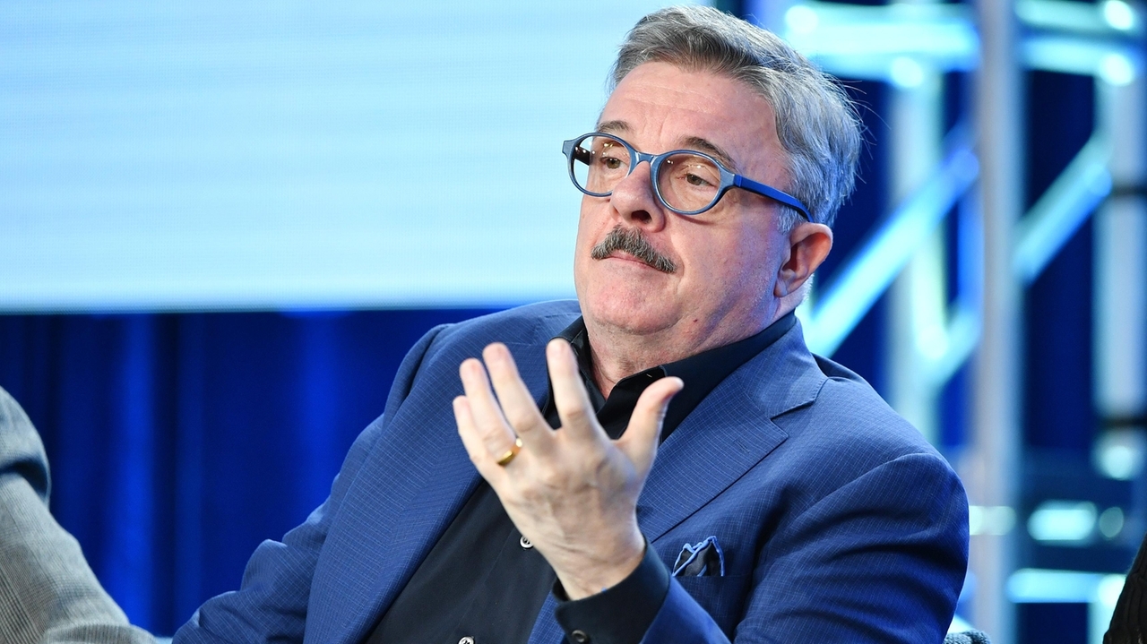 Nathan Lane returns to Broadway in 'Pictures from Home' - Newsday