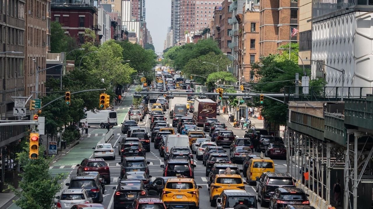 There are better ways to improve traffic flow in NYC than congestion ...
