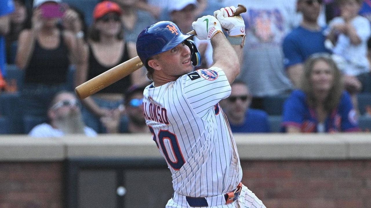 Mets president of baseball operations David Stearns, agent Scott Boras ...