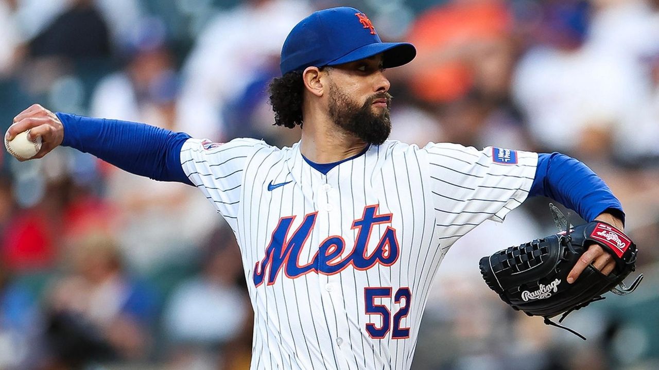 Mets release relief pitcher Jorge Lopez and catcher Omar Narvaez; Brett ...