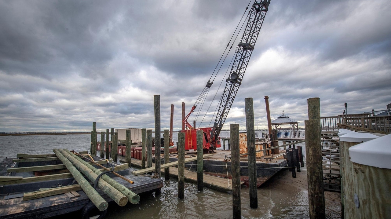 Dock to enhance emergency response on South Shore - Newsday