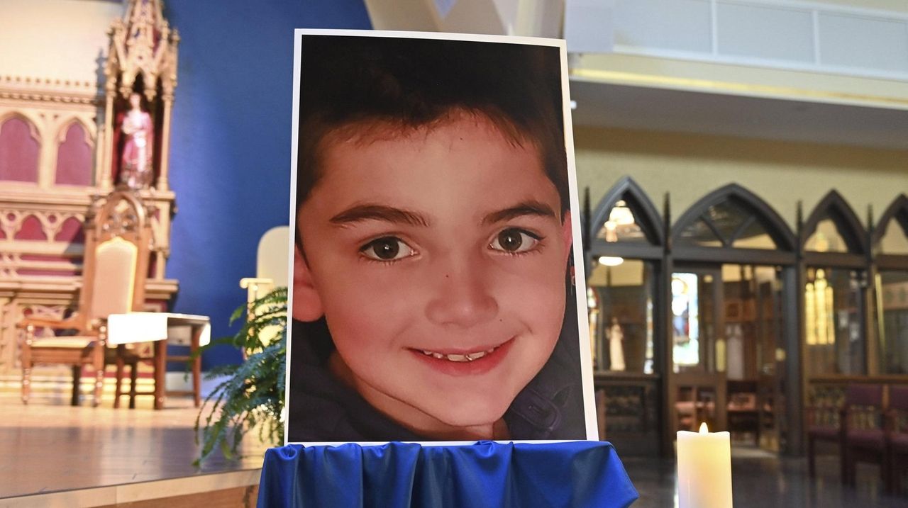 Suffolk DA Timothy Sini plans to convene special grand jury in Thomas ...