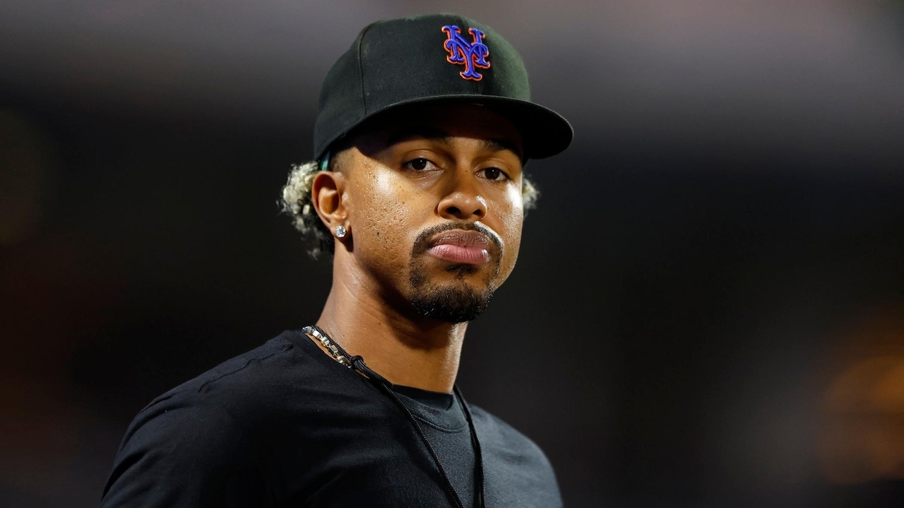 Francisco Lindor's back is still sore, and so the Mets wait - Newsday