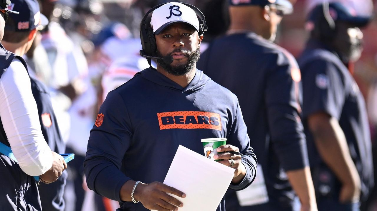 Bears fall flat in their first game under interim coach Thomas Brown ...