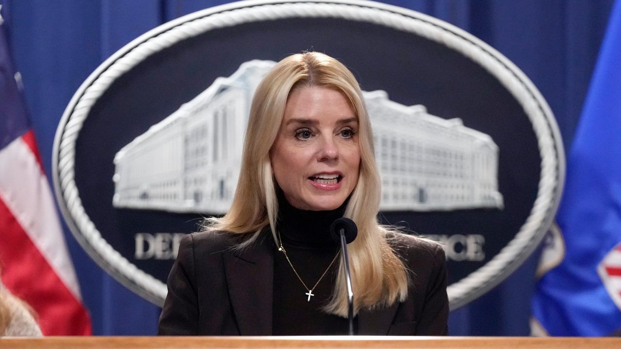 Justice Department seeks death penalty for man who killed fellow ...