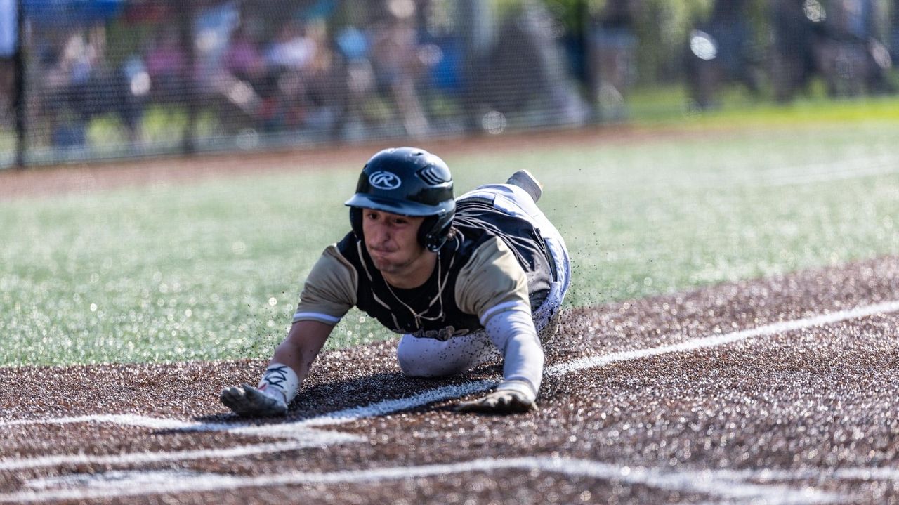 Suffolk Class AAA baseball final: Commack vs. Sachem North - Newsday
