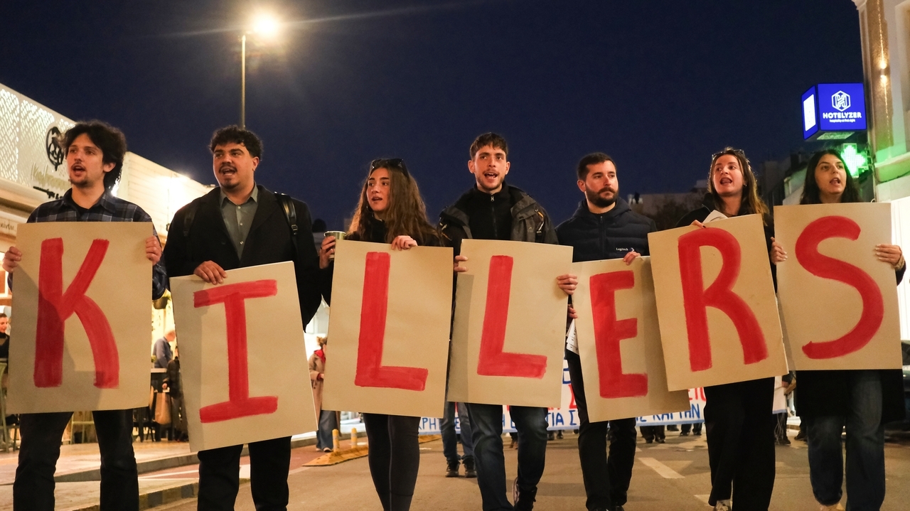 Protest held on Greek island against docked US aircraft carrier as Iran ...