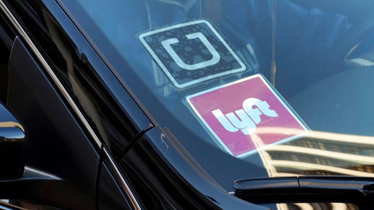 Uber and Lyft drivers remain independent contractors in California ...