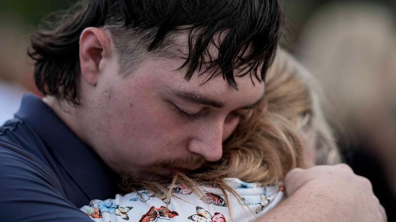 How to talk with kids about school shootings and other traumatic events ...