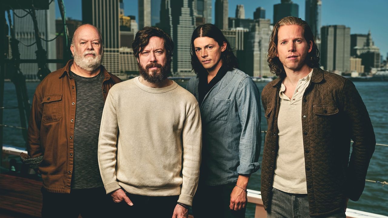 The lead actors are revealed for the Broadway-bound dramatic sea ...