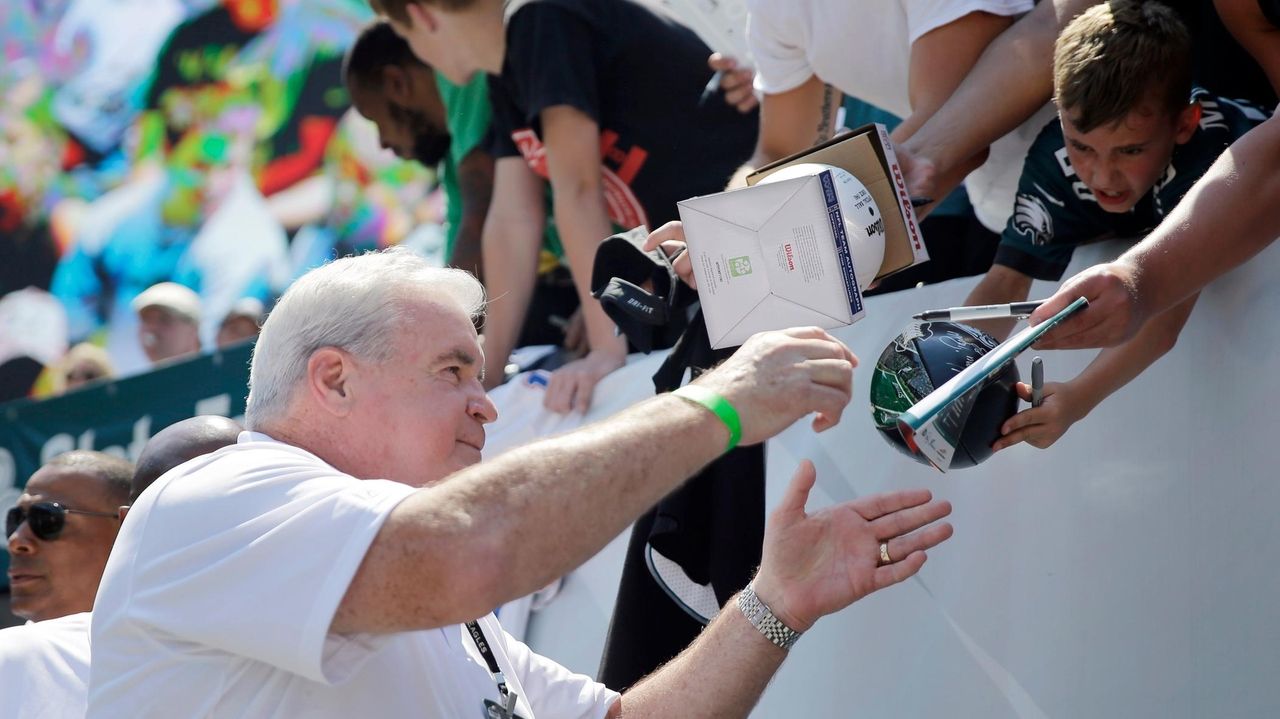 Bill Bergey, a Pro Bowl linebacker for the Eagles, dies at 79 - Newsday