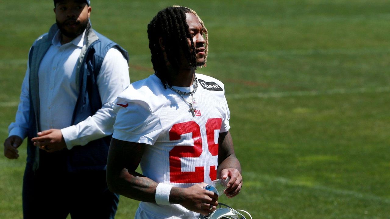 Xavier McKinney glad Wink Martindale is back with Giants - Newsday