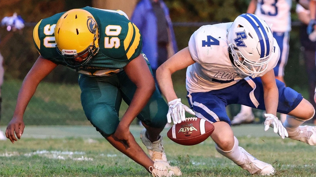 Photos: Port Washington vs. Westbury football - Newsday