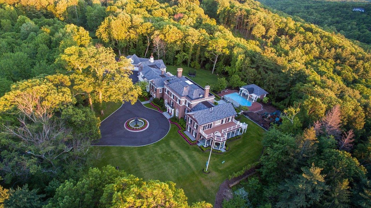 Historic Cold Spring Harbor home lists for $13.8M - Newsday