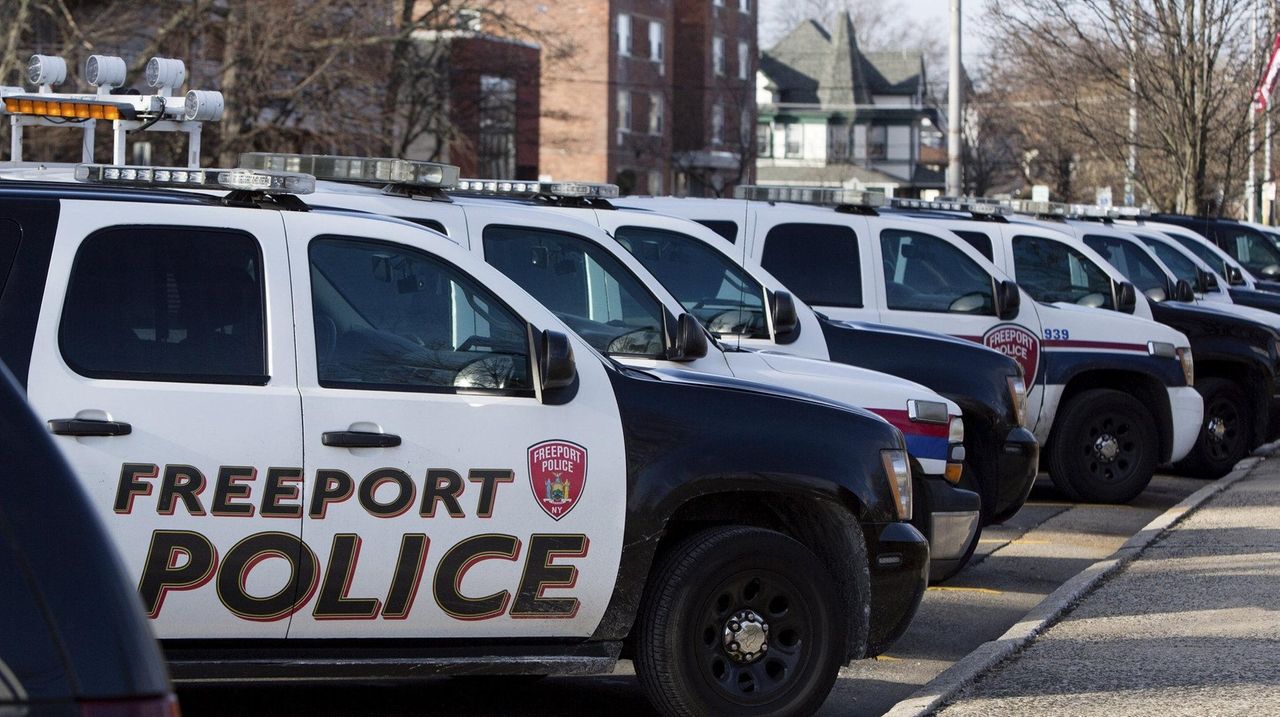 Freeport man files $1.8M suit against police, saying he was beaten by ...