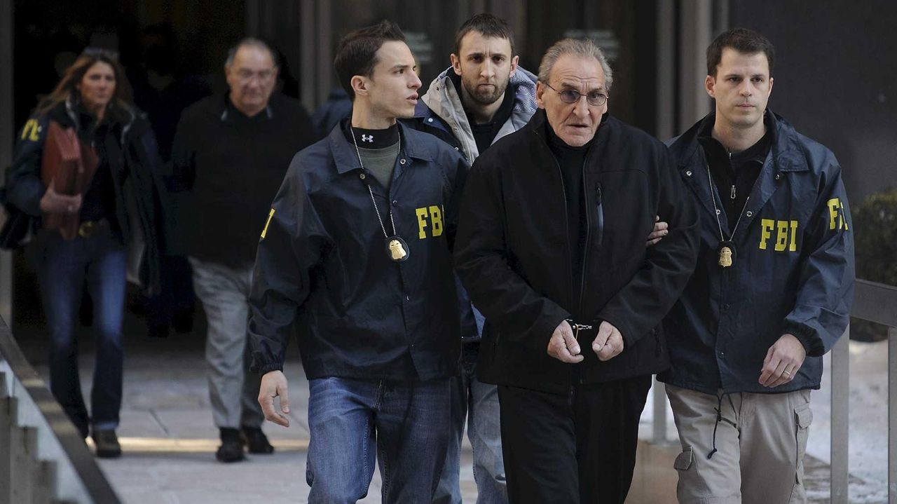 Commack man charged in connection with Lufthansa heist seeking bail ...