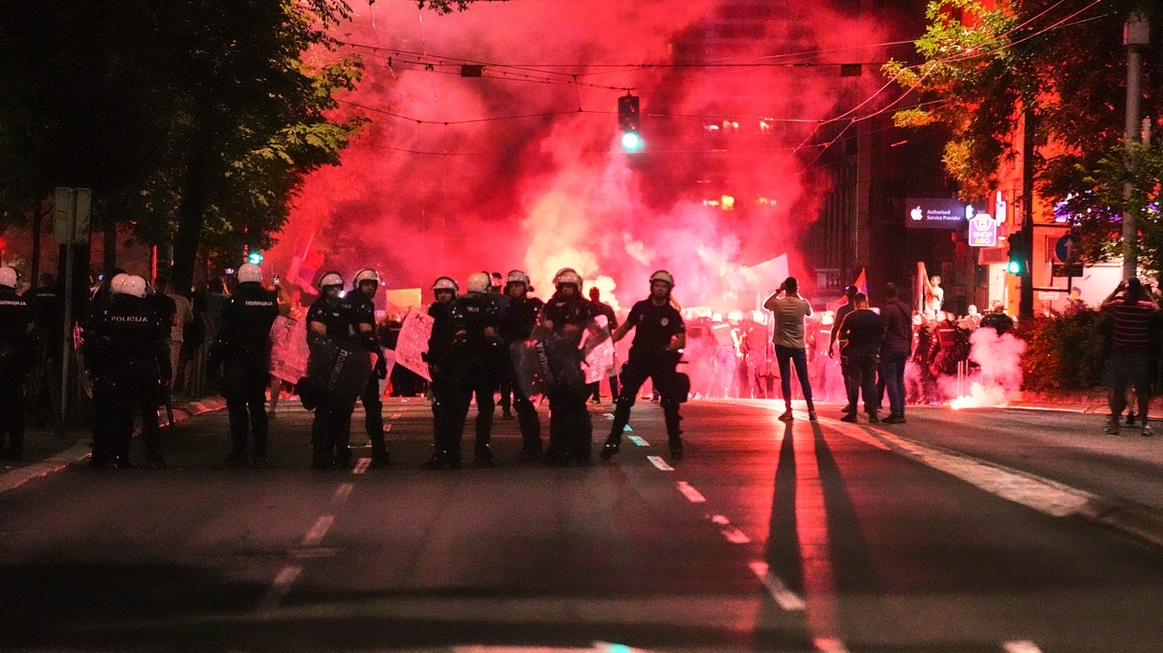 Dozens of anti-government protesters detained during clashes with riot ...