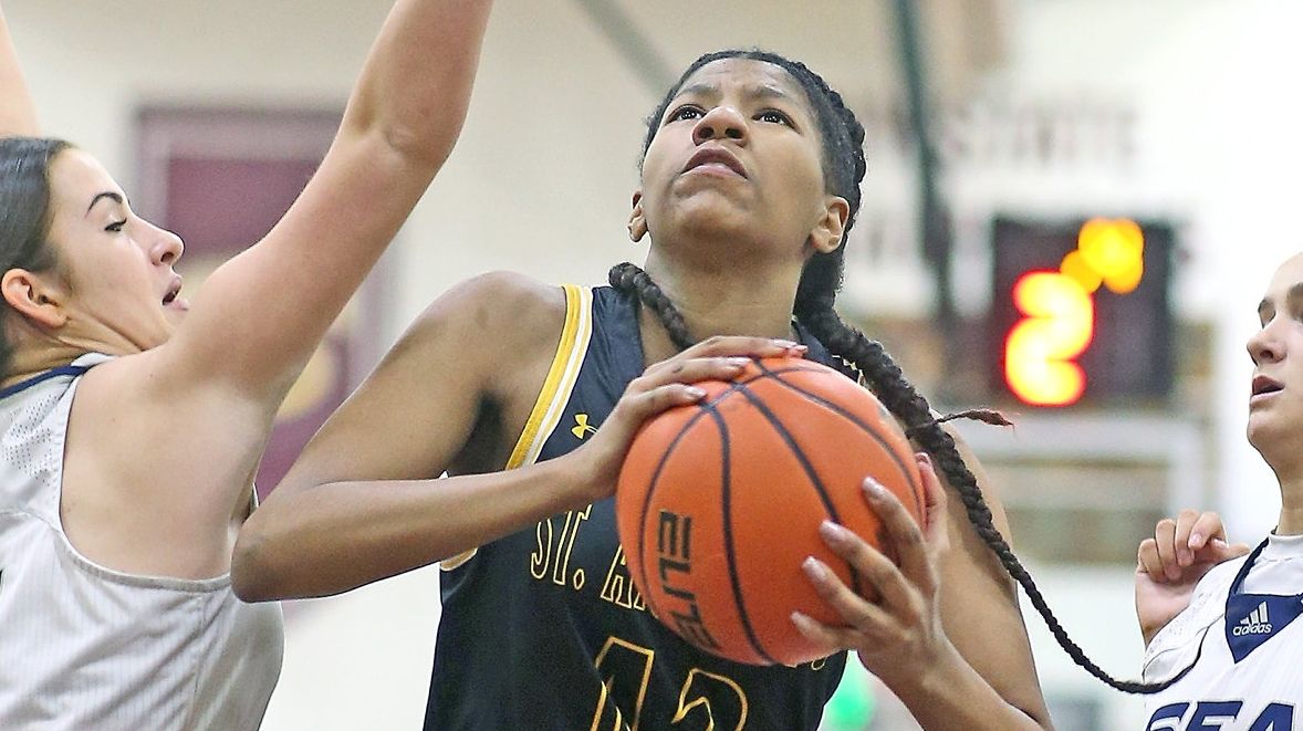 CHSAA state Class AA semifinal: St. Anthony's vs. St. Joseph by the Sea ...