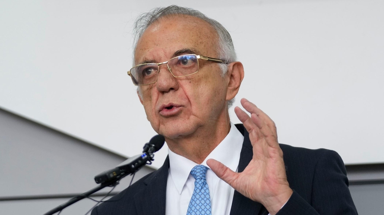 Guatemalan court orders arrests of Colombian officials who led a UN ...