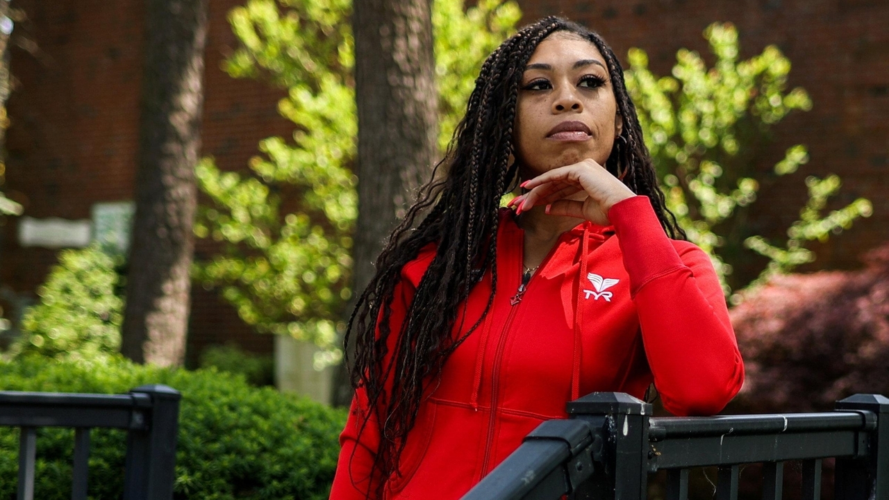 Holtsville's Jasmine Miller shocked to learn she had melanoma - Newsday