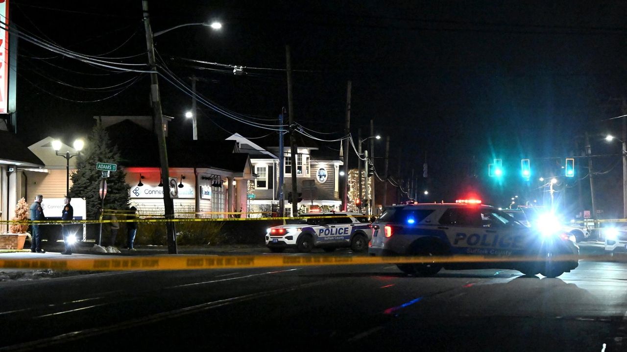 Police: Lindenhurst man killed after being hit twice - Newsday