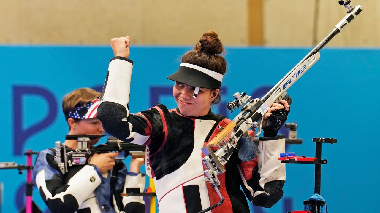 Chiara Leone wins women's 50-meter rifle 3 positions shooting for 1st ...