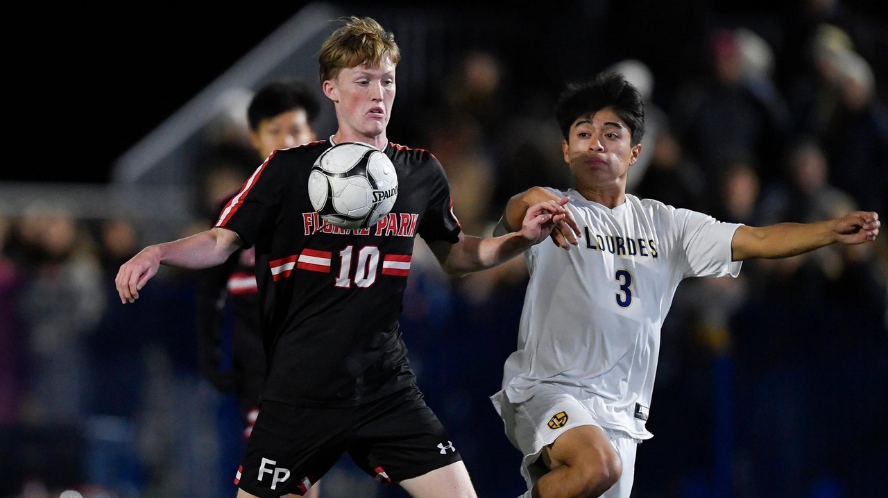 Floral Park boys soccer's Ned Devine nets winner in state Class A ...
