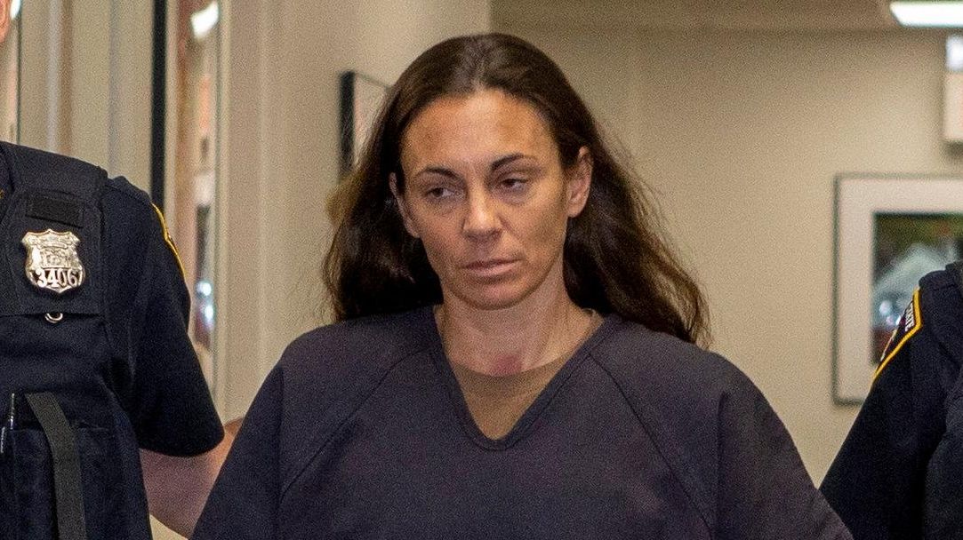 Judge denies bail to NYPD officer in murder-for-hire case - Newsday