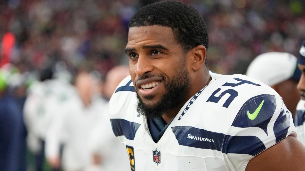 Commanders are signing 6-time All-Pro linebacker Bobby Wagner, AP ...