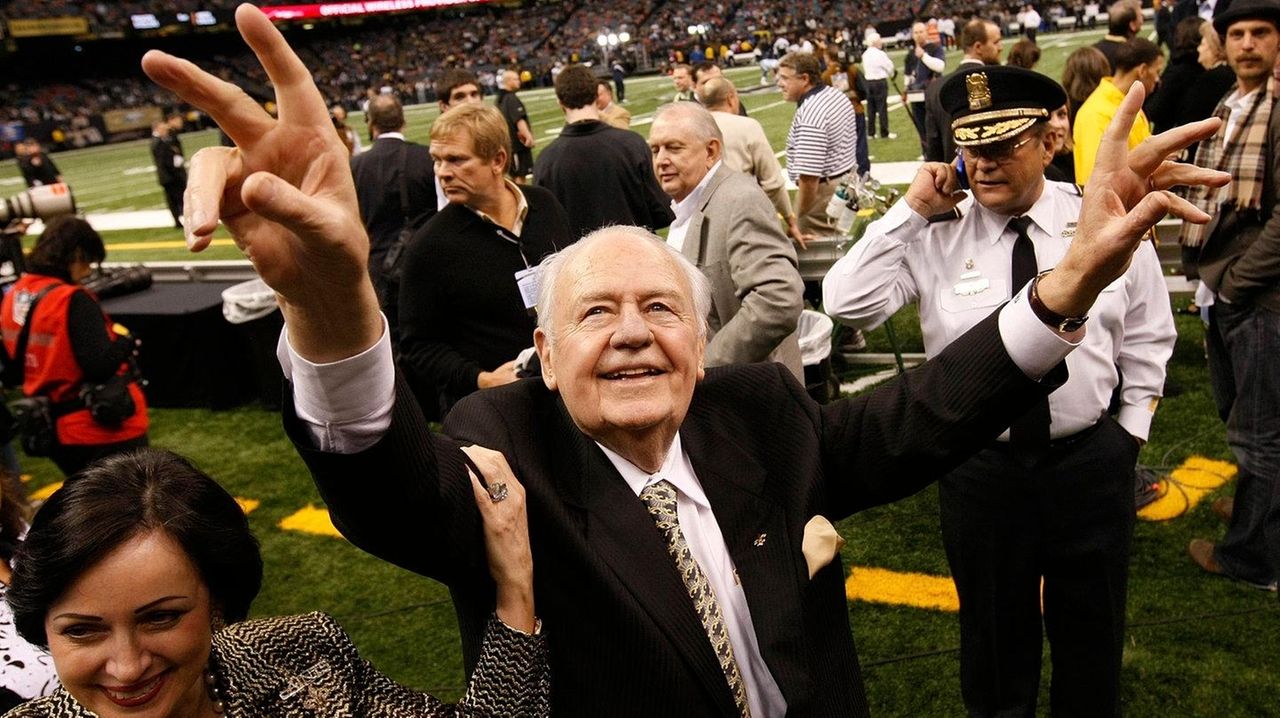 Tom Benson, owner of New Orleans Saints, dies at 90 - Newsday