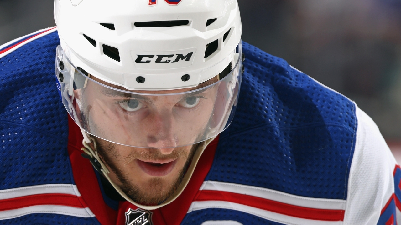 Rangers' Brodzinski solidifies spot on fourth line - Newsday