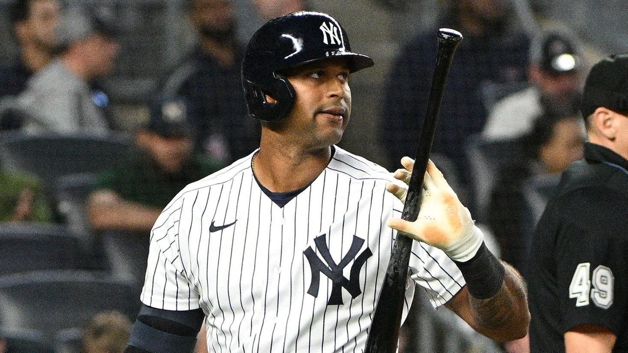 Aaron Hicks gets start, but how often will that happen? - Newsday