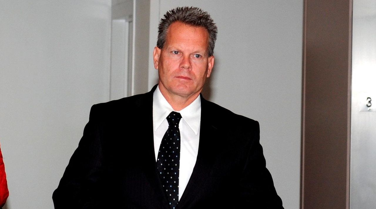 Ex-Suffolk County Sgt. Scott Greene violated oath but didn’t steal from ...