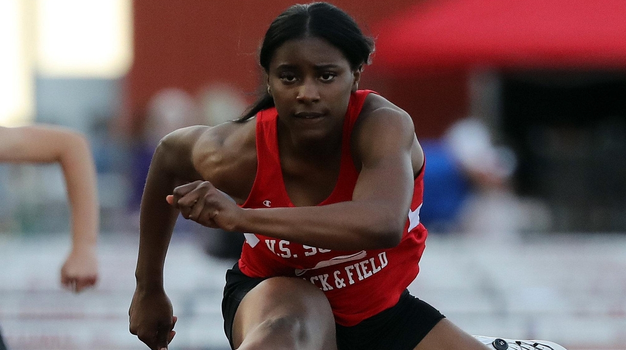 Chibugo Obichere, DeAnna Martin win three events each for VSS girls ...
