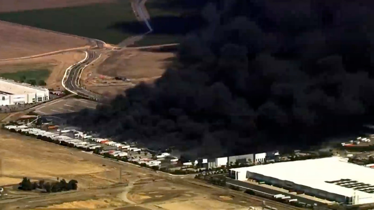 Fire destroys medical equipment warehouse in California and prompts ...