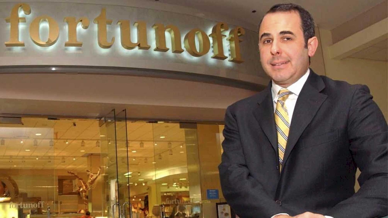 Louis Fortunoff, ex-retail executive, dies at 47 - Newsday