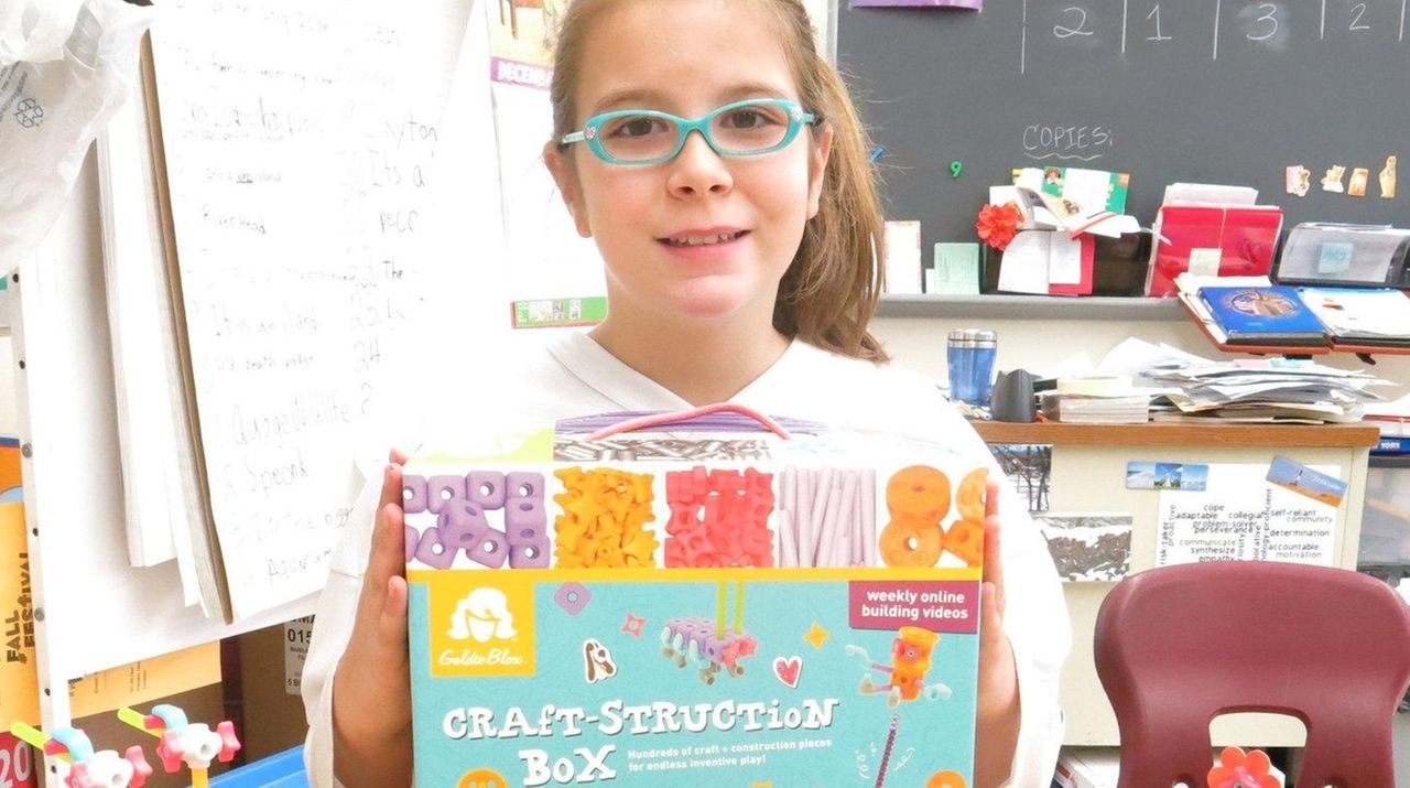 Craft-Struction Box makes for hours of fun - Newsday