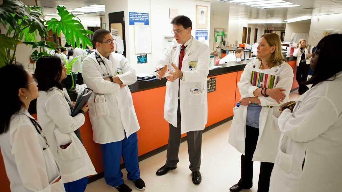 Top NUMC doc sees reality on rounds - Newsday