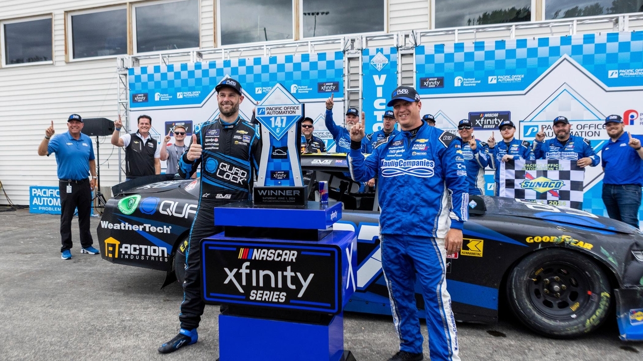 Shane van Gisbergen races to 2nd straight NASCAR Xfinity victory ...