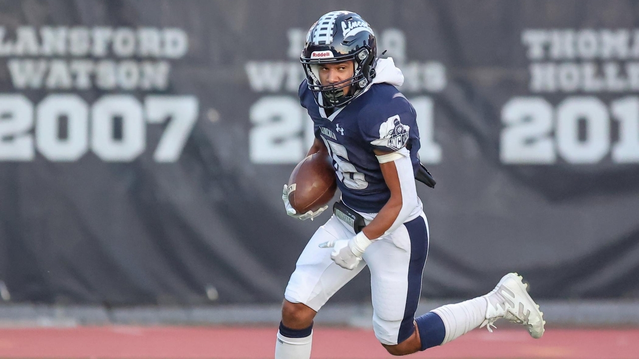 PSAL: Lincoln football vs. John F. Kennedy - Newsday